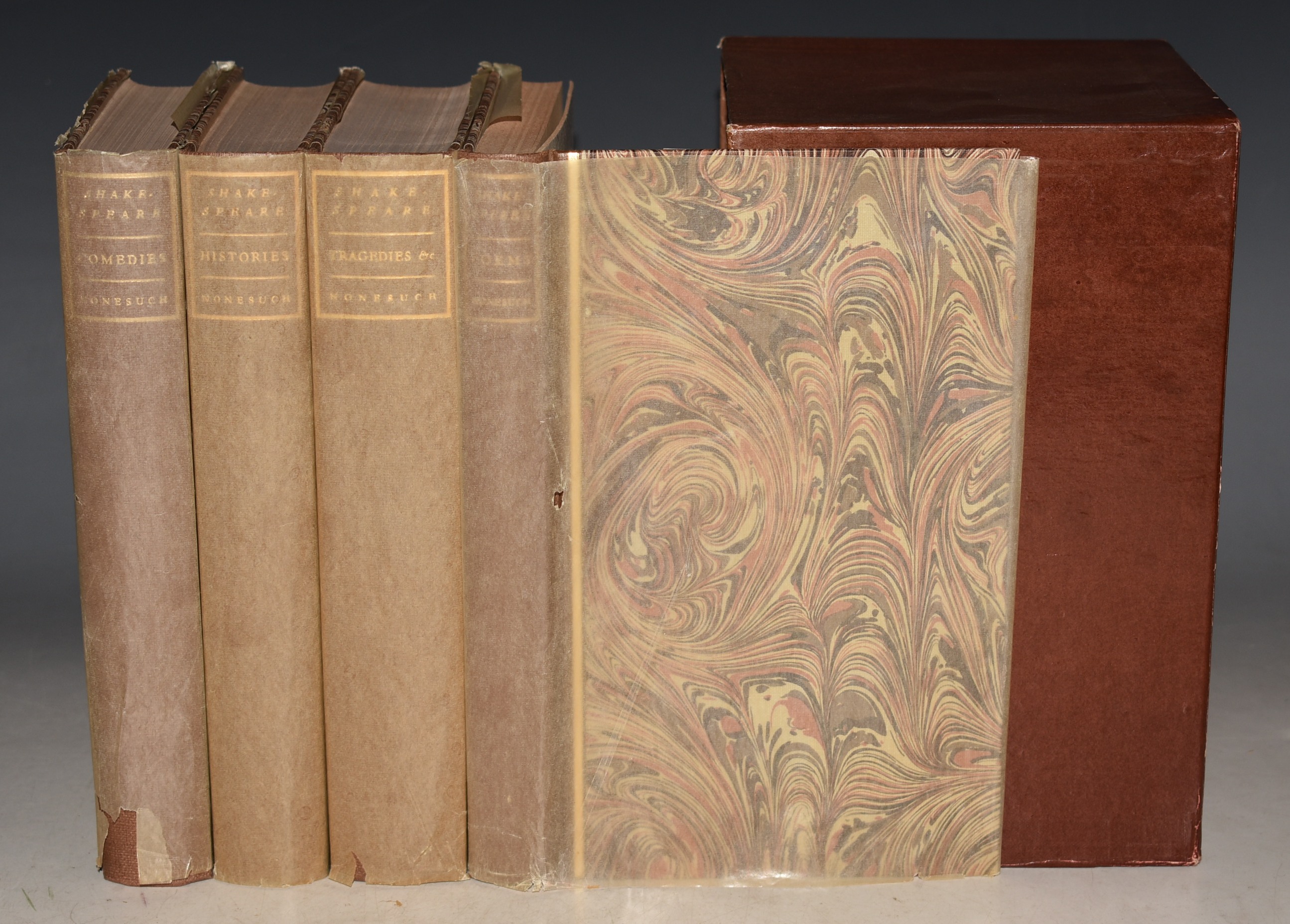 The New Nonesuch Shakespeare: The Complete Works of William Shakespeare ...